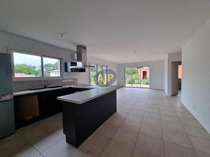 Maison 4 pièces à Angresse, à louer