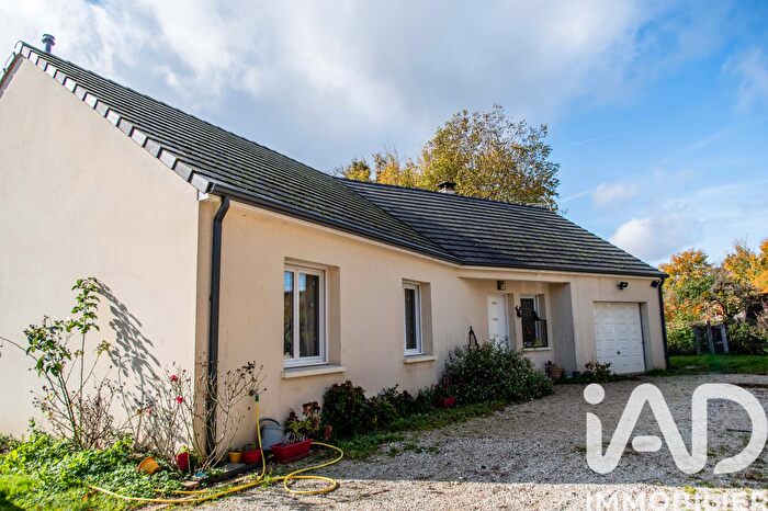 Maison à vendre - Amilly - 5 pièces - 3 chambres