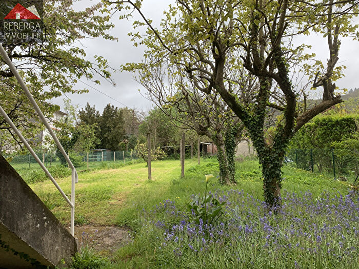 Appartement à louer - Mazamet - 3 pièces - 2 chambres