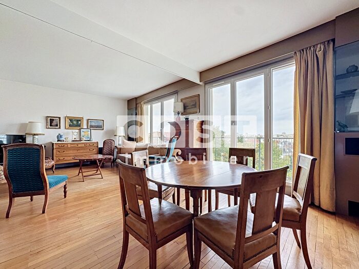 Asnières-sur-Seine, Bécon, Bourguignons : Appartement 5 pièces à vendre