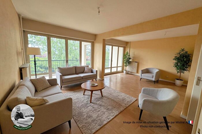 Clermont-Ferrand, Les Landais, Fontaine du Bac, La Pardieu : Appartement 5 pièces à vendre