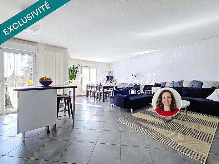 Appartement 4 pièces à Sathonay-Village, à vendre