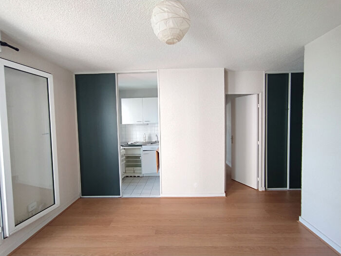 Clermont-Ferrand, Vallières, Sallins, Poncillon : Appartement 2 pièces à louer