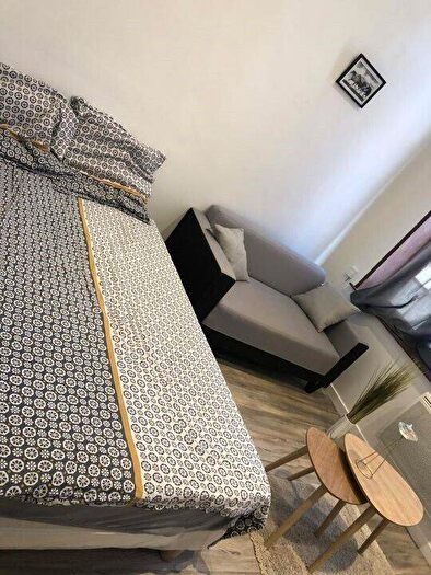 Sainte Elisabeth, Roubaix : Appartement 1 pièce à louer