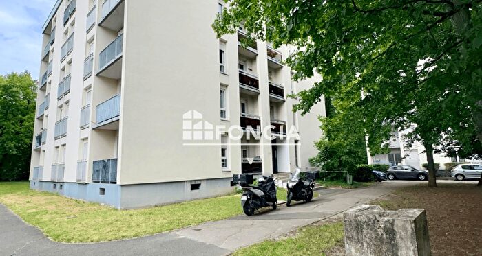 Tremblay-en-France, Centre-ville : Appartement 4 pièces à vendre