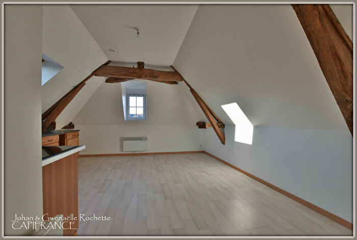 Jarzé : Appartement 2 pièces à louer