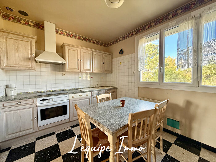 Maison à vendre - Sainte-Livrade - 5 pièces - 4 chambres