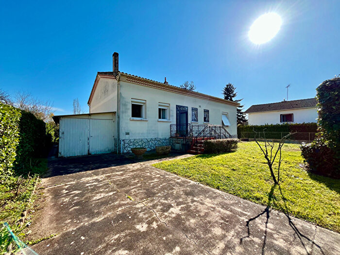 Maison à vendre - Castelmoron-sur-Lot - 7 pièces - 4 chambres