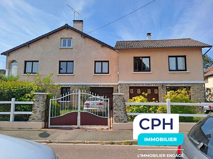 Maison 7 pièces à Les Essarts-le-Roi, à vendre