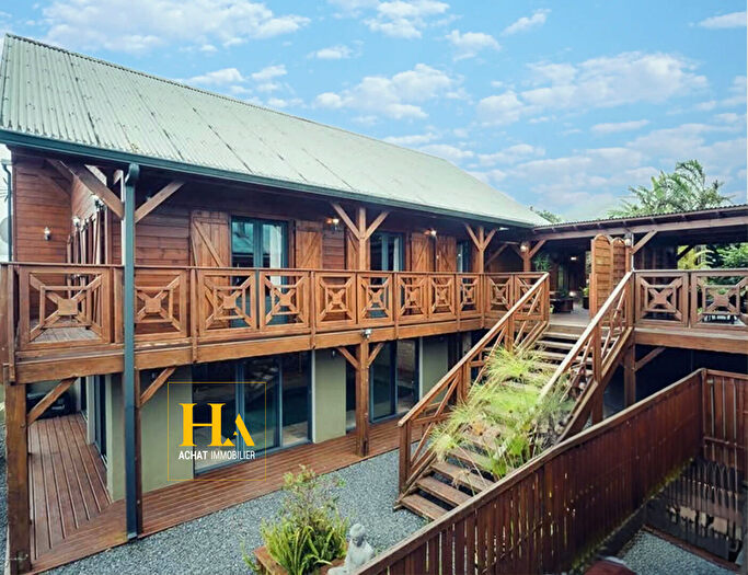 Maison à vendre - Les Avirons, La Tévelave, La Chapelle - 12 pièces - 7 chambres