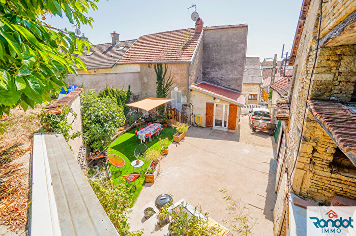 Maison 6 pièces à vendre à Selongey
