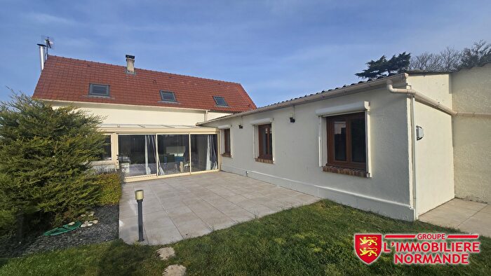 Maison à vendre - Acquigny - 6 pièces - 4 chambres