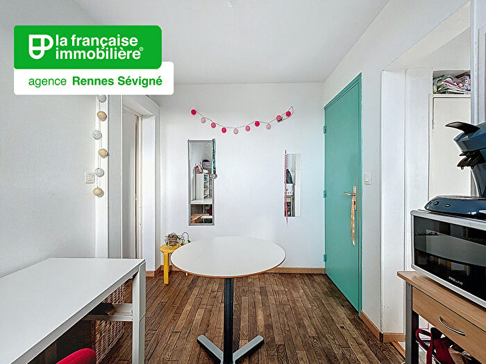 Appartement à louer - Quartiers Centre, Fougères, Sévigné - 1 pièce - 1 chambre