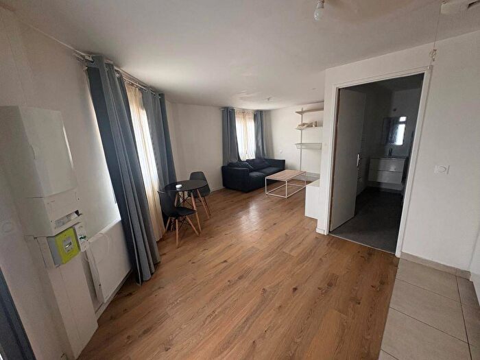 Gare-Sud, Le Mans : Appartement 2 pièces à louer