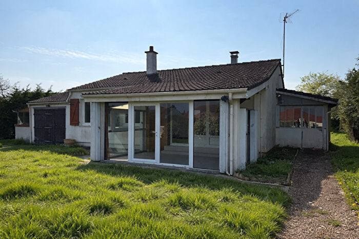 Maison à vendre - Saint-Lubin-des-Joncherets - 4 pièces - 2 chambres