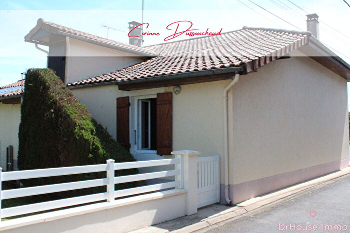 Maison 4 pièces à vendre - Chabanais