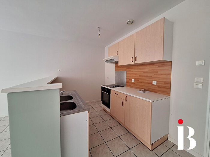 Couëron, Centre-ville, Ardillets : Appartement 3 pièces à louer