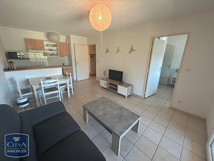 Appartement à louer - Bergerac, La Madeleine, Naillac, Cavaille, Aéroport - 2 pièces - 1 chambre