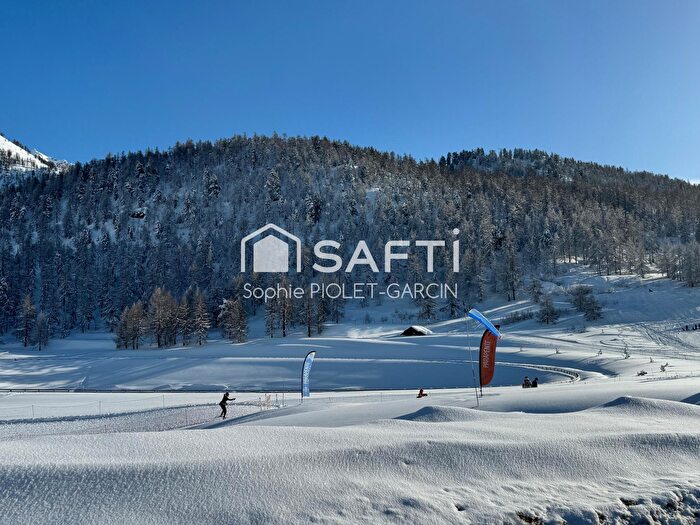 Maison à vendre - Montgenèvre - 6 pièces - 5 chambres