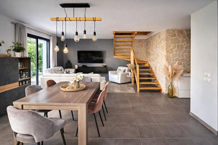 Maison à vendre - Thiais, Pavé de Grignon - 5 pièces - 4 chambres