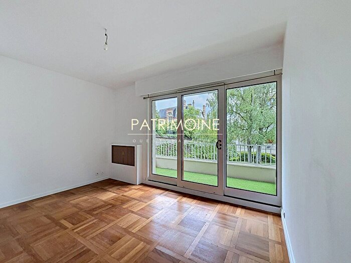 Gérard de Nerval, Saint-Germain-en-Laye : Appartement 1 pièce à louer
