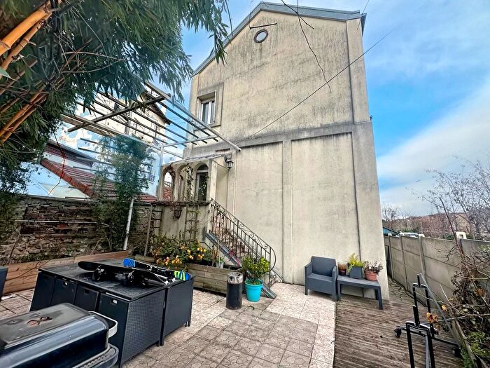 Maison à vendre - Arcueil, Laplace - 5 pièces - 3 chambres