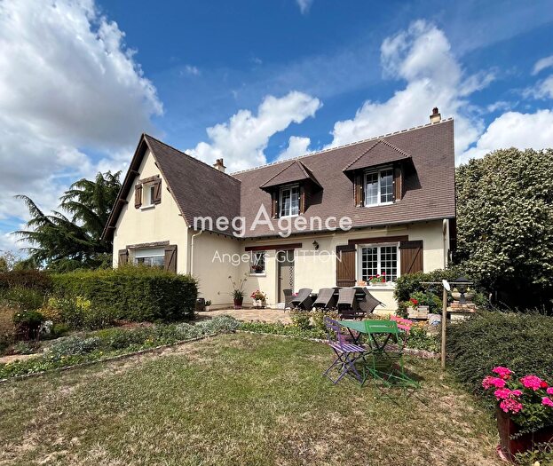 Maison à vendre - Fresnay-sur-Sarthe - 6 pièces - 5 chambres