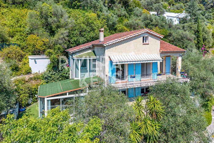 Castagniers : Maison 6 pièces à vendre