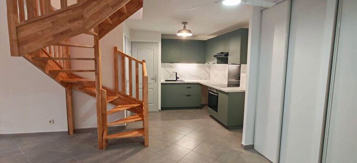 Appartement à louer - Jonquieres Centre, Martigues - 3 pièces - 2 chambres