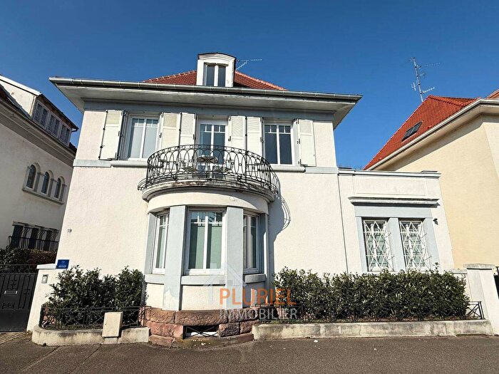 Maison 8 pièces à louer à Strasbourg