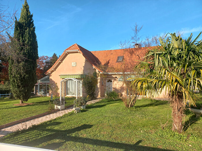 Maison à vendre - Trie-sur-Baïse - 4 pièces - 3 chambres