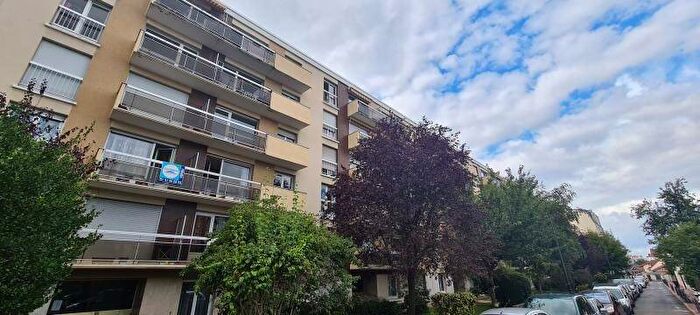 Appartement à louer - La Gare, Clamart - 1 pièce