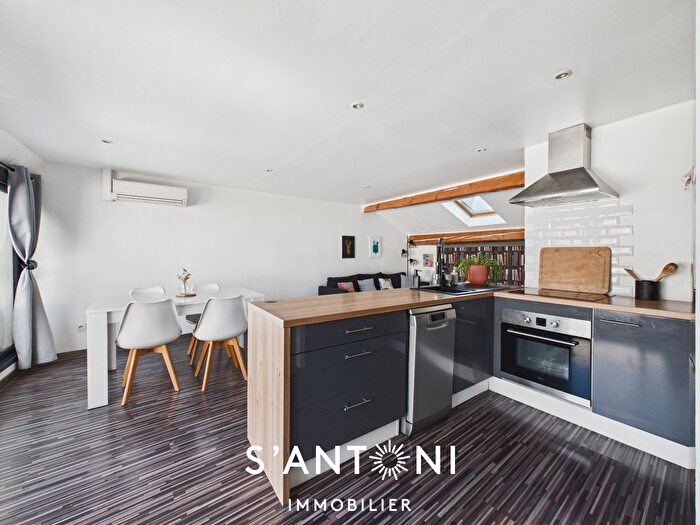 Appartement à vendre - Béziers, Champ de Mars - 2 pièces - 1 chambre