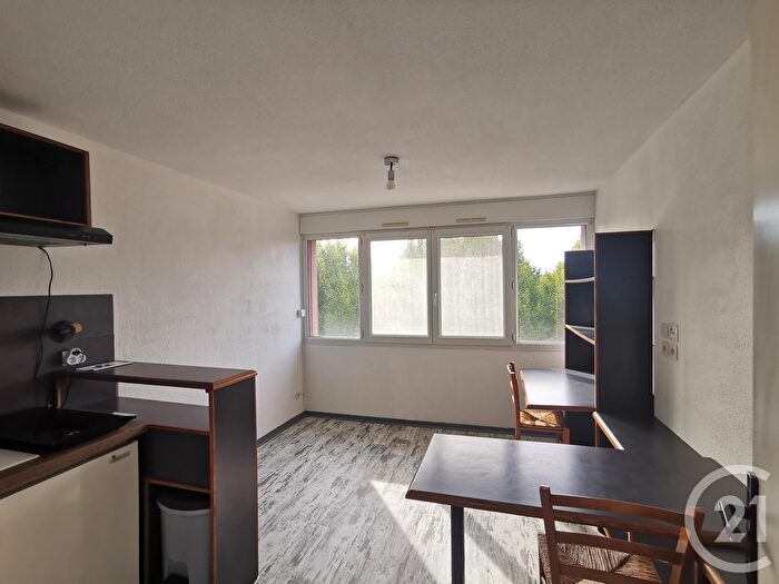 Appartement 1 pièce à Besançon, Planoise, Châteaufarine, à louer