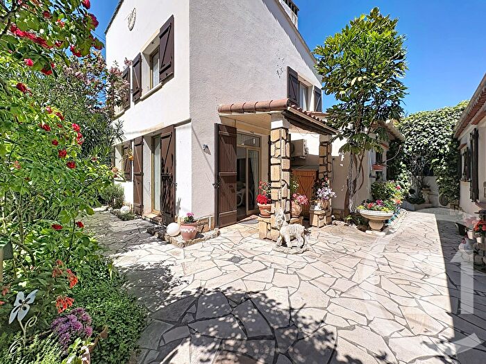 Maison 4 pièces à vendre - Cannes, Bocca Sud
