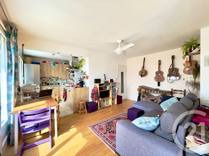 Appartement 3 pièces à vendre - Villeurbanne, Les Poulettes