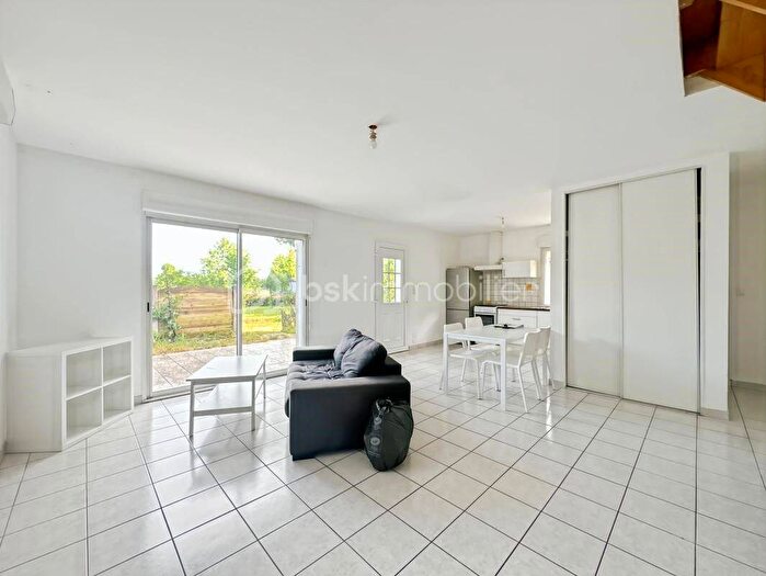 Maison 3 pièces à Saint-Vincent-sur-Oust, à louer