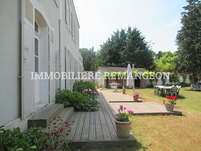 Maison à vendre - Salbris - 9 pièces - 6 chambres