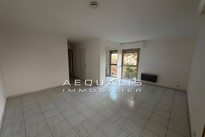 Appartement à louer - Les Combes, Antibes - 1 pièce