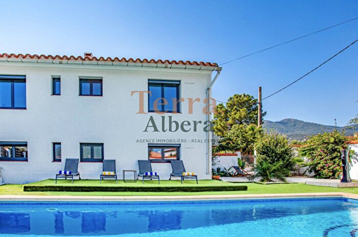 Maison 6 pièces à Laroque-des-Albères, à vendre