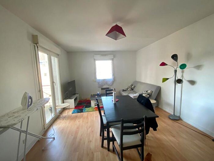 Appartement à louer - Laval, Les Pommeraies - 2 pièces - 1 chambre