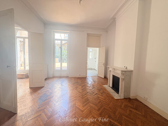 Marseille 6ème, Palais de Justice - Appartement 4 pièces à louer