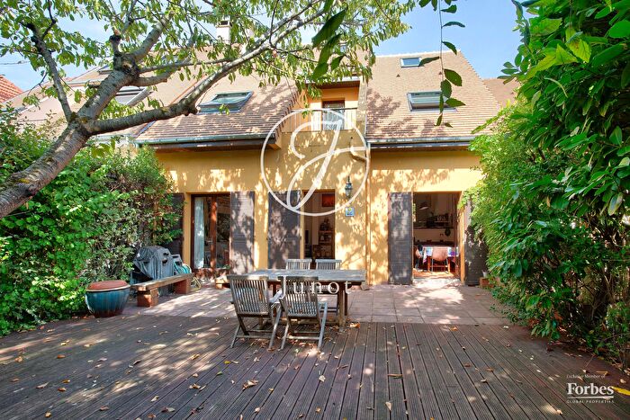 Maison 7 pièces à vendre - Suresnes, Plateau Ouest