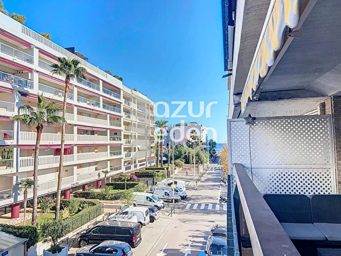 Appartement à vendre - Cannes, Pointe Croisette - 3 pièces - 2 chambres