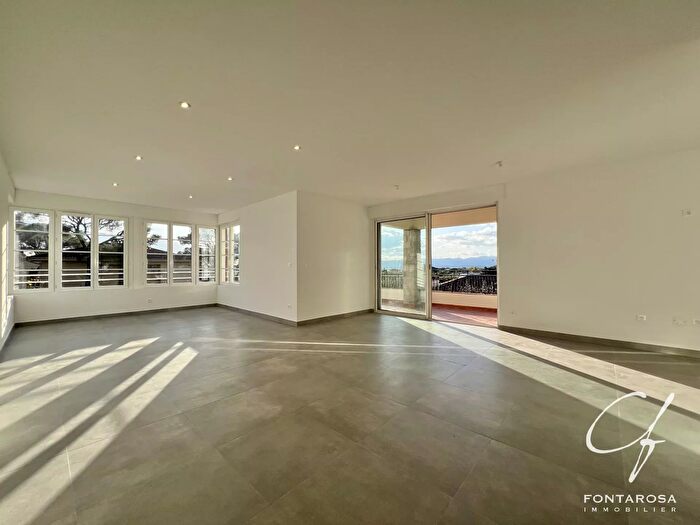 Appartement à vendre - Saint-Raphaël, Plateau Notre-Dame - 5 pièces - 4 chambres