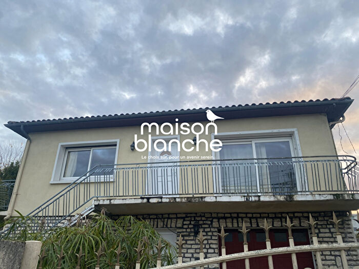 Appartement à louer - Talence, Centre-ville, Université, Lycée - 4 pièces - 3 chambres