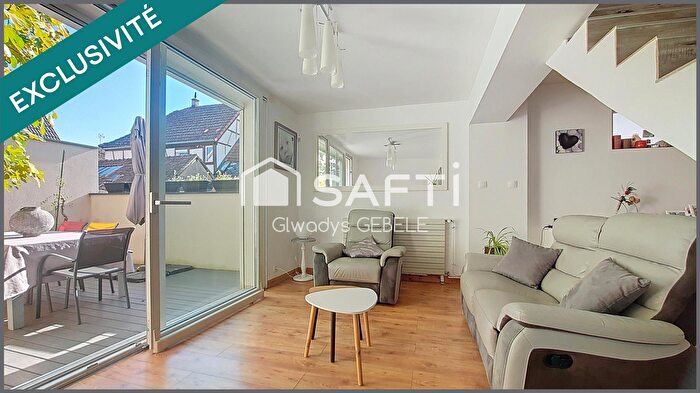 Maison à vendre - Wintzenheim - 6 pièces - 4 chambres