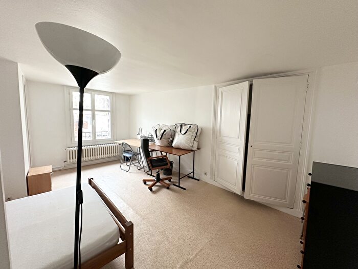 Appartement à louer - Tours, Centre-ville - 3 pièces - 2 chambres