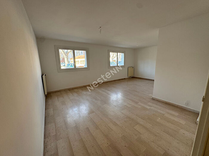 Appartement à vendre - Toulon, Saint-Roch - 3 pièces - 2 chambres