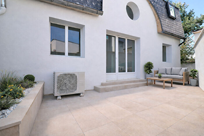 Maison à vendre - Colombes, La Petite Garenne - 3 pièces - 2 chambres